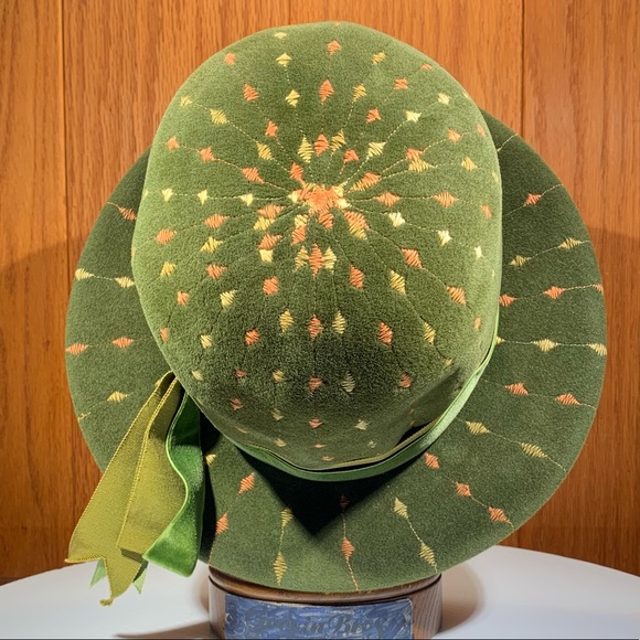 kutz | Accessories | Vintage 96s Mod Style Velour Womens Hat Luxury ...